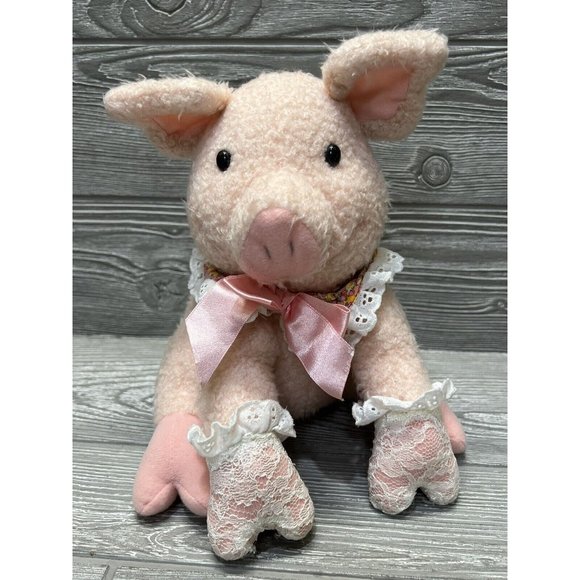 Hallmark | Toys | 997 Hallmark Storybook Friends Crayola Miss Penelope ...